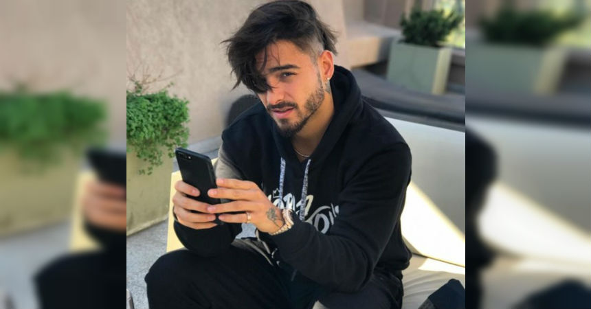 "Un amor como tú": la foto de Maluma besando a una mujer mayor que ...