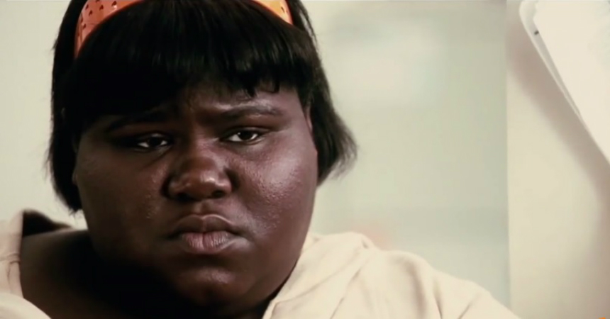 Actriz de "Precious" presume su nueva figura luciendo sensual bralette ...