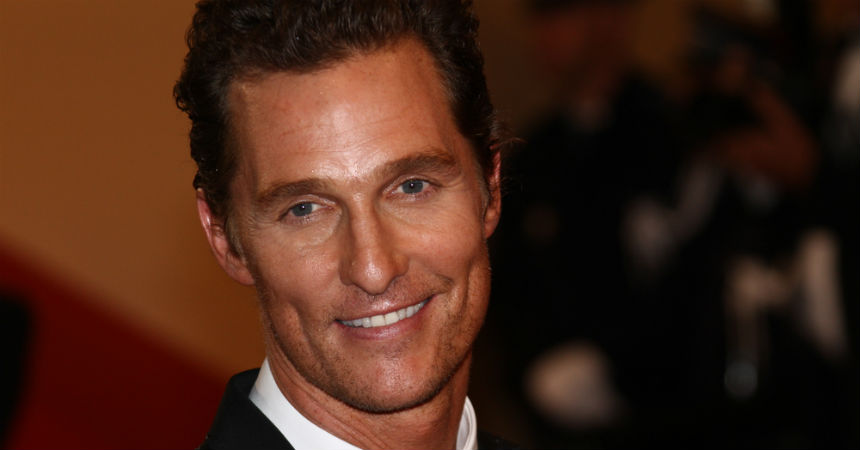 Matthew McConaughey dona 110.000 mascarillas a hospitales rurales de ...